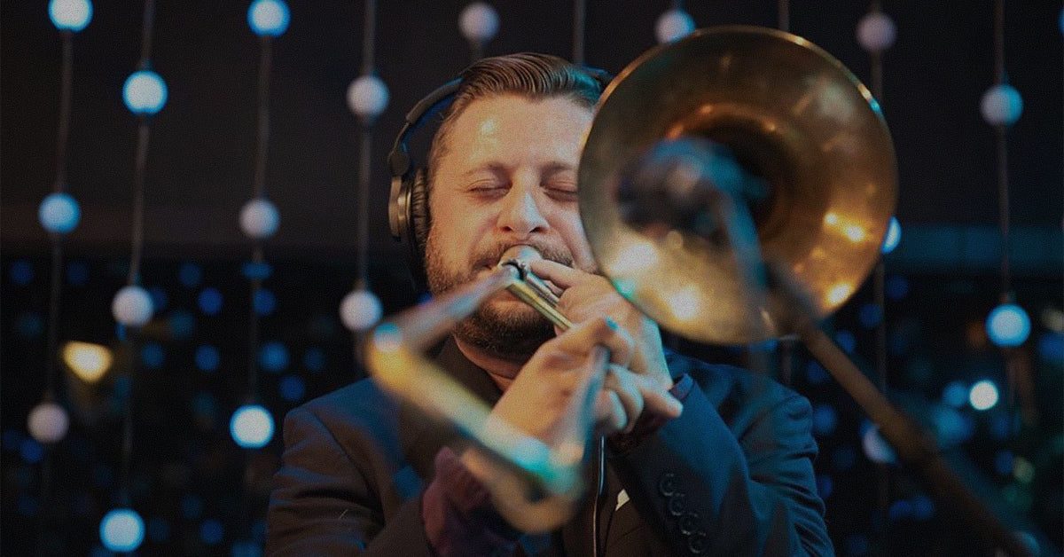 Jason Cressey – Color Red Music