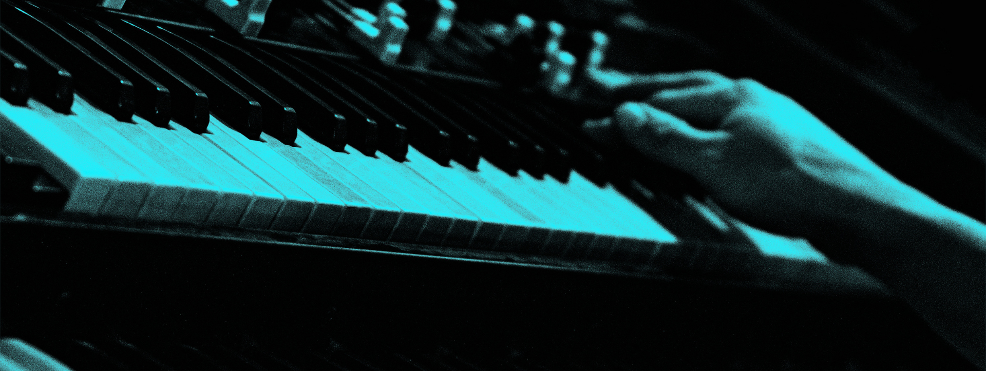Tyler Adams Organ Trio – Color Red Music